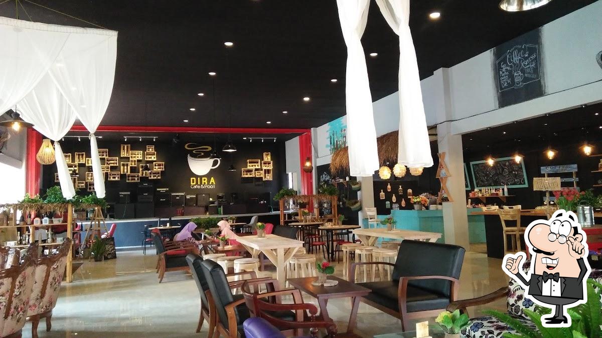 Dira Cafe And Pool, Ambulu, JJPP+M5X - Restaurant reviews