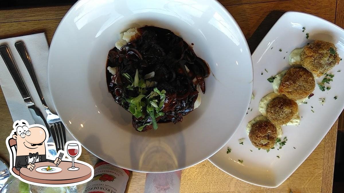 Sara's Kitchen in Wembley - Restaurant menu and reviews