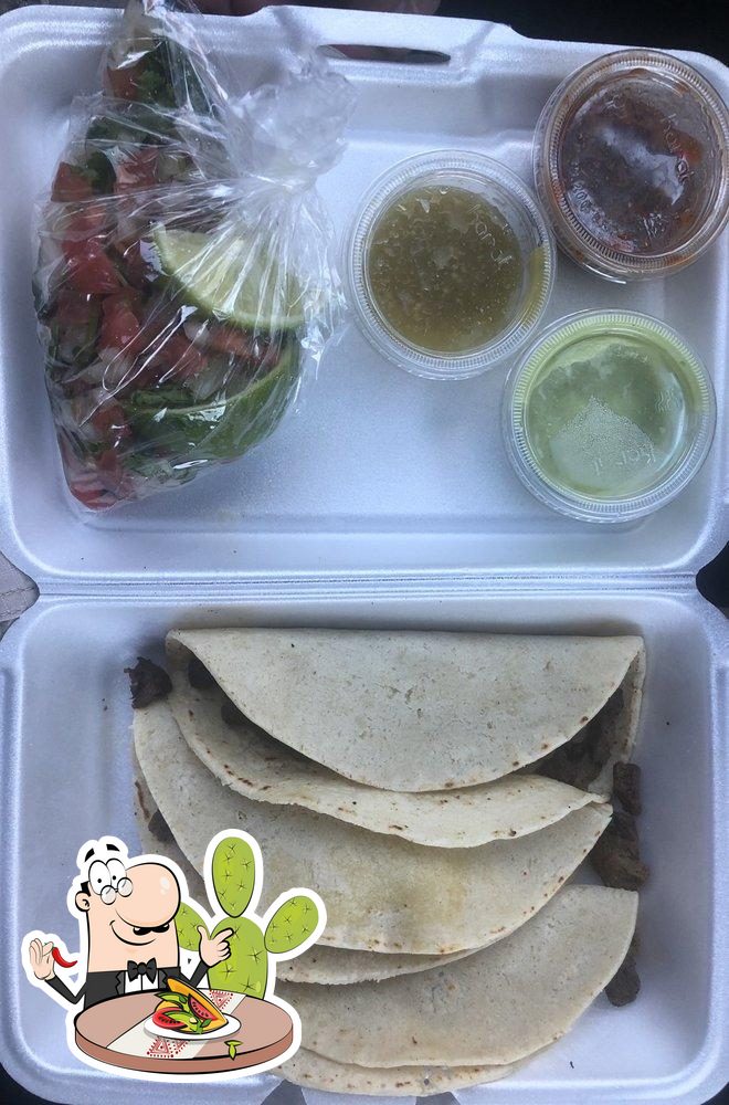 Birria Queen in Phoenix - Restaurant menu and reviews