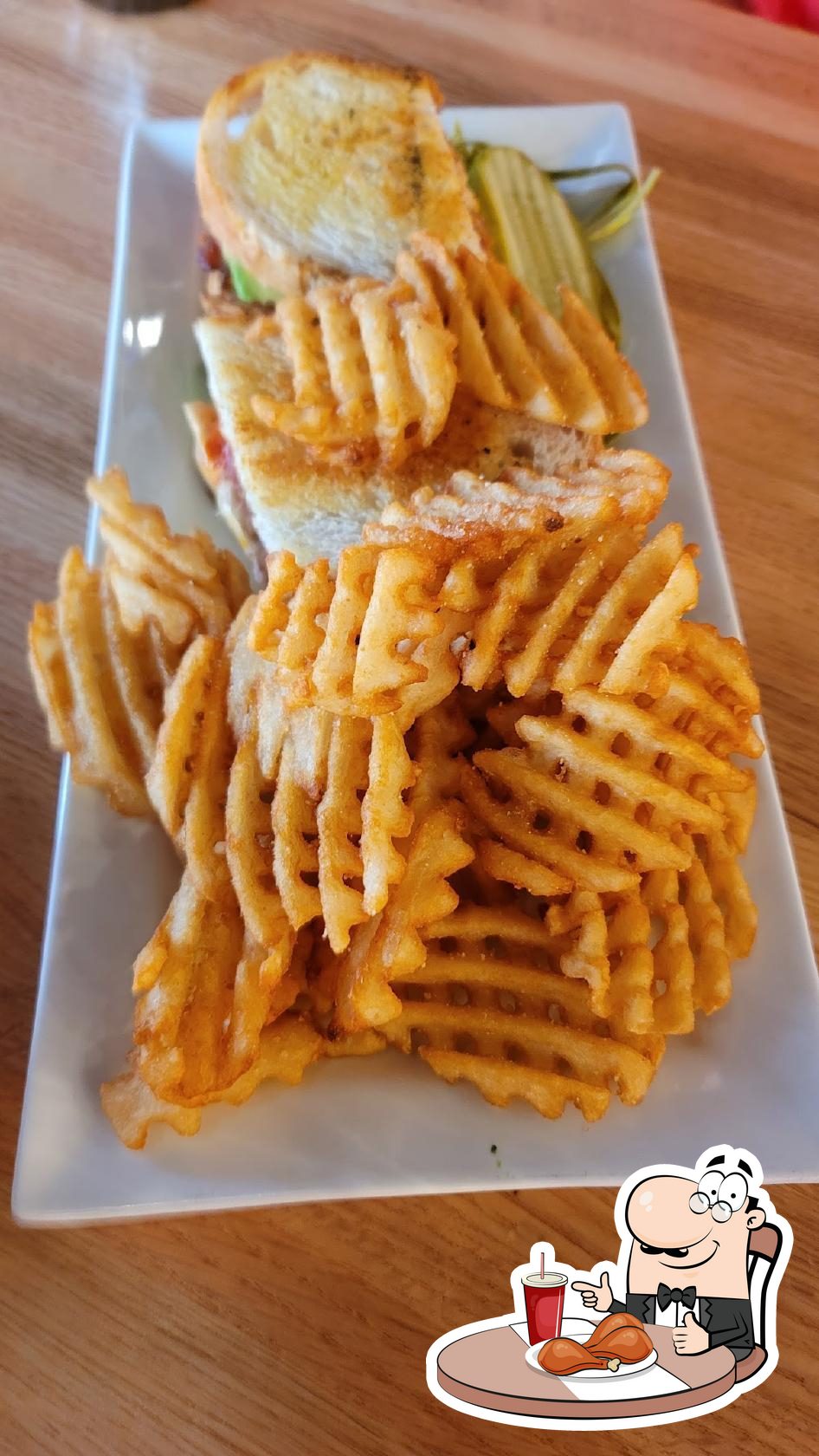 Blue Shark Ale House in Urbandale - Restaurant reviews
