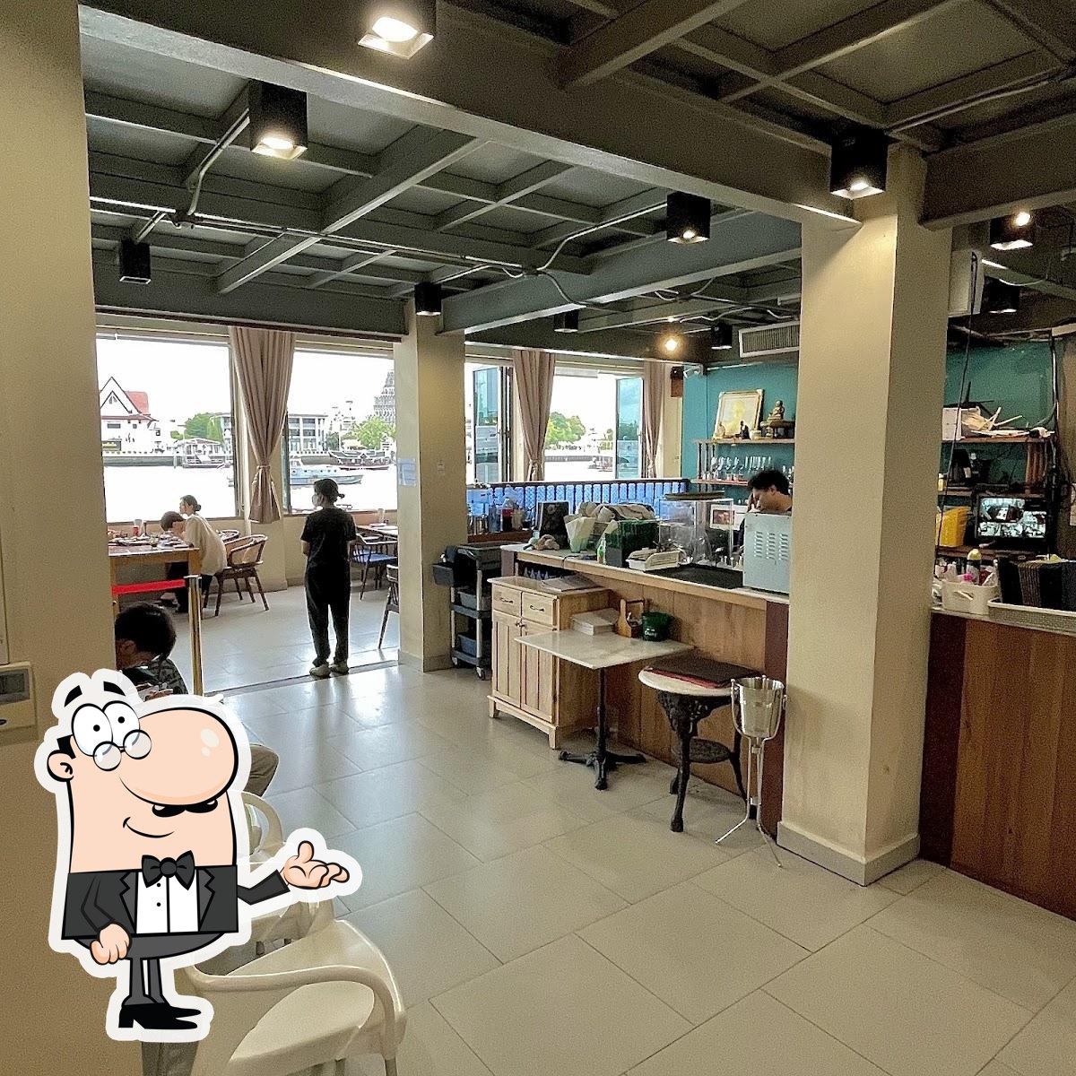 Chom Arun, Bangkok, Sanam Chai - Restaurant menu, prices and reviews