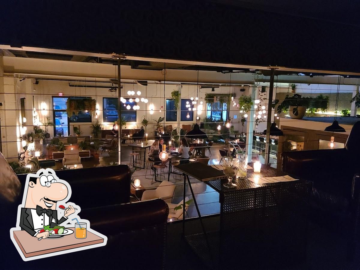 Parlor Public House in Indianapolis - Restaurant menu and reviews