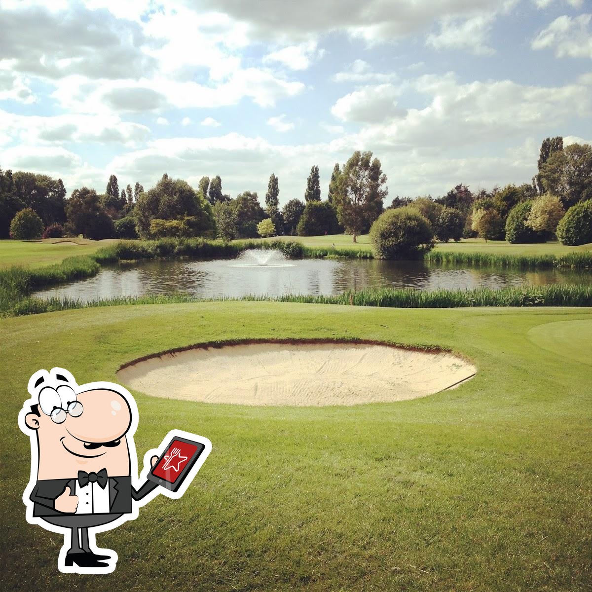 Dukes Meadows Golf, Tennis & Ski in London - Restaurant menu and reviews