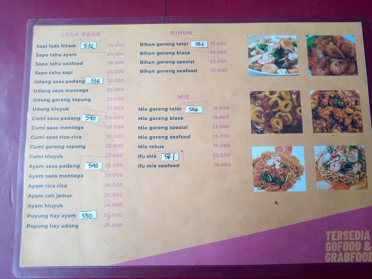 Menu at AYAM GORENG KREMES PUTRA SERAYU restaurant, East Jakarta