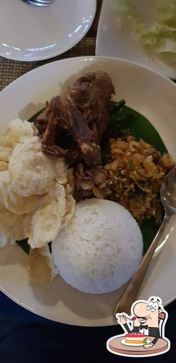 Atmosphere Resort Café restaurant, Bandung - Restaurant menu and reviews