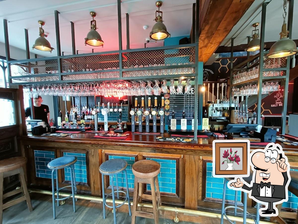 The Riverhead Brewery Tap, Marsden - Restaurant menu, prices and reviews