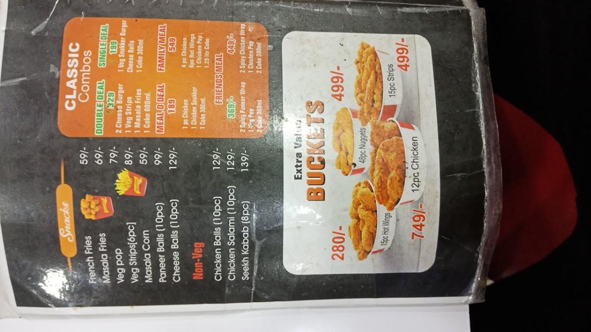Menu at Snakkers, Zira