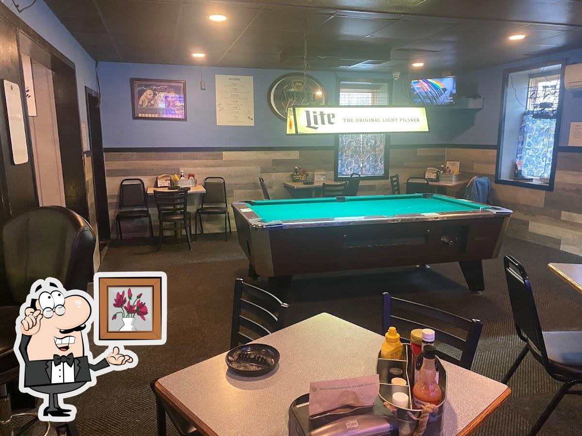 Commix Hotel, Allentown - Restaurant menu, prices and reviews