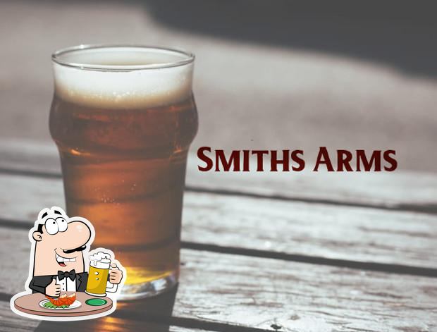 Smiths Arms, Swansea Enterprise Park, 141 Samlet Rd in Swansea ...