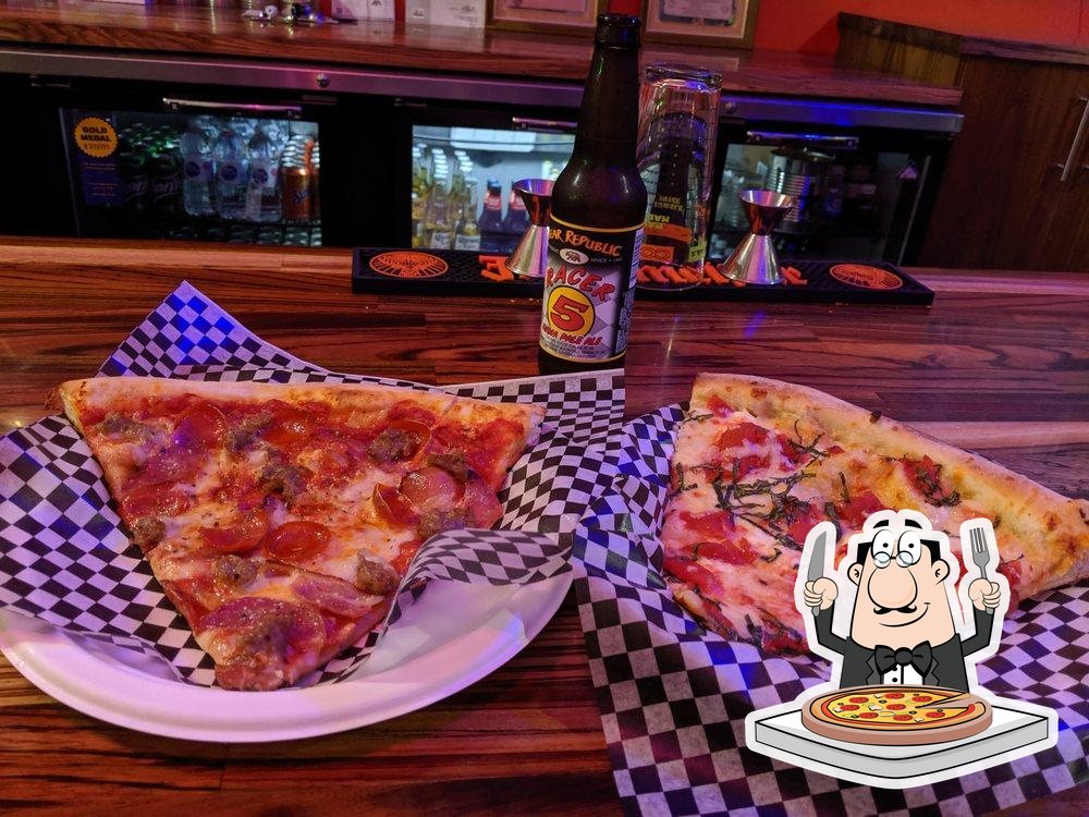 Graffiti Pizza in Oakland - Restaurant menu and reviews