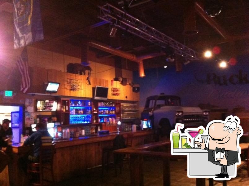Buck Wild Saloon in Parkland