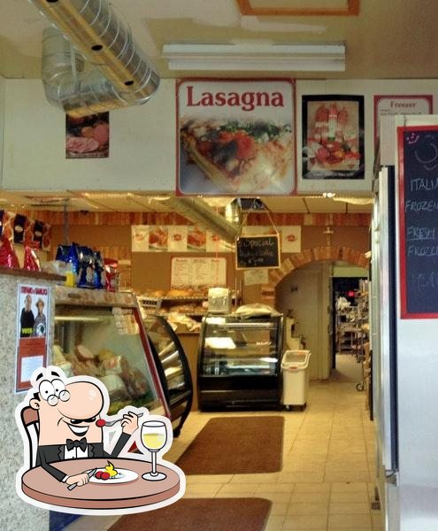 Miceli Family Bakery, 507 Barton St in Hamilton - Restaurant reviews
