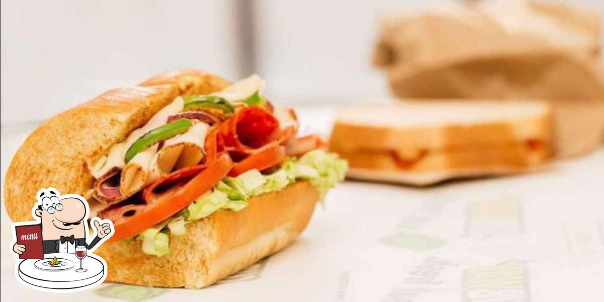 Subway, 1767 St. Laurent Blvd in Ottawa - Restaurant menu and reviews