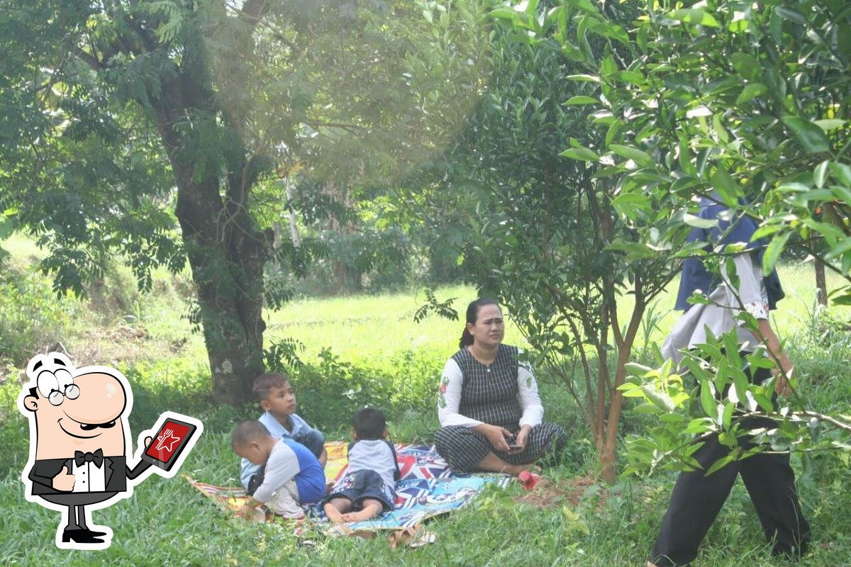 Kebun jeruk BW SISWANTO cafe, Braja Asri