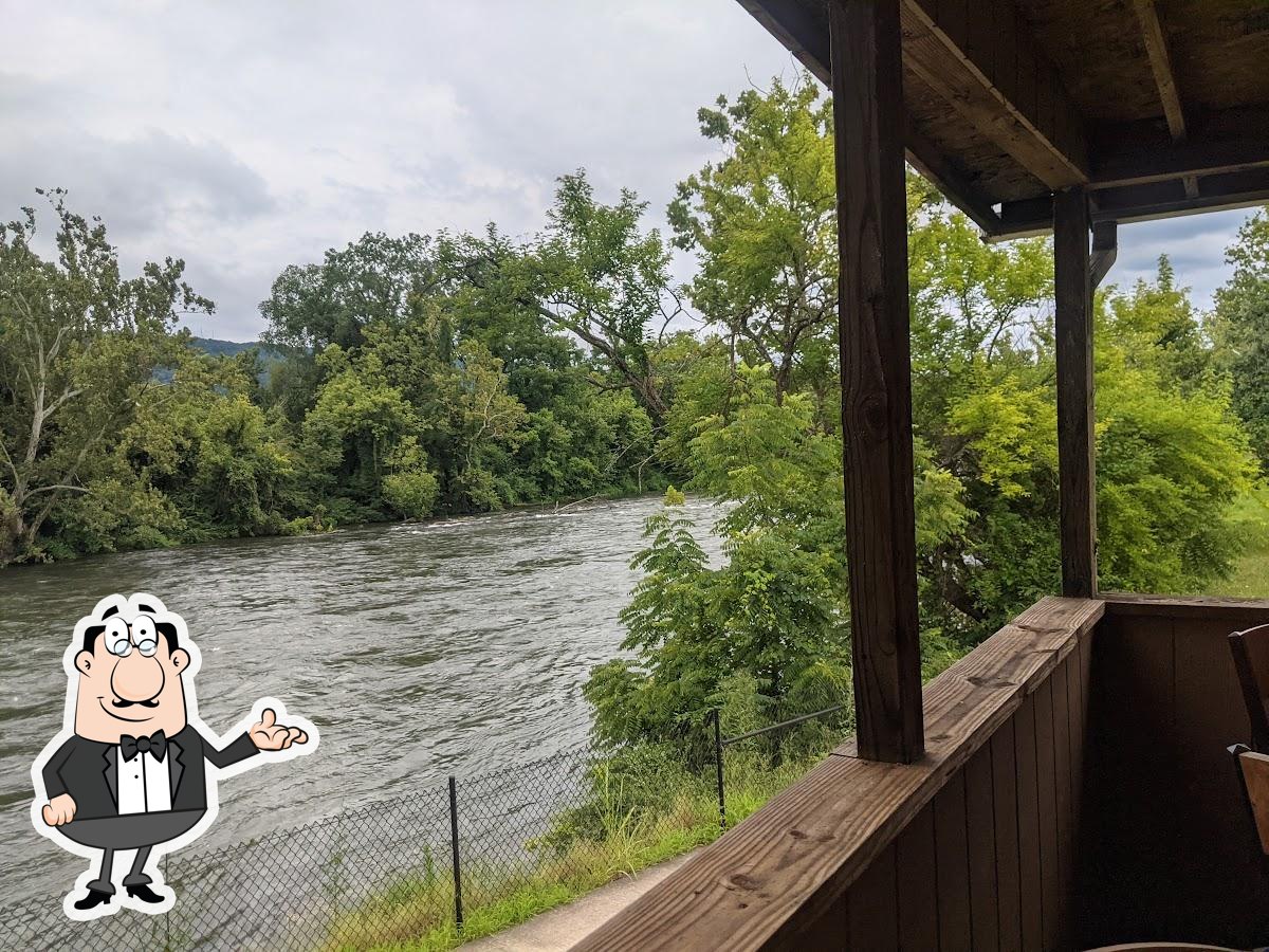 Thai Riverside, Kingsport - Restaurant menu, prices and reviews