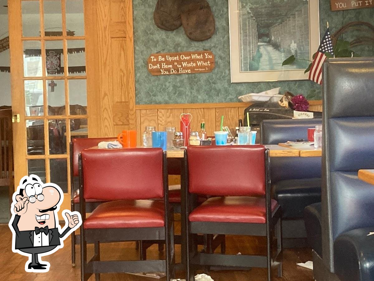 Uncle Randy's Cafe in Coquille - Restaurant menu and reviews