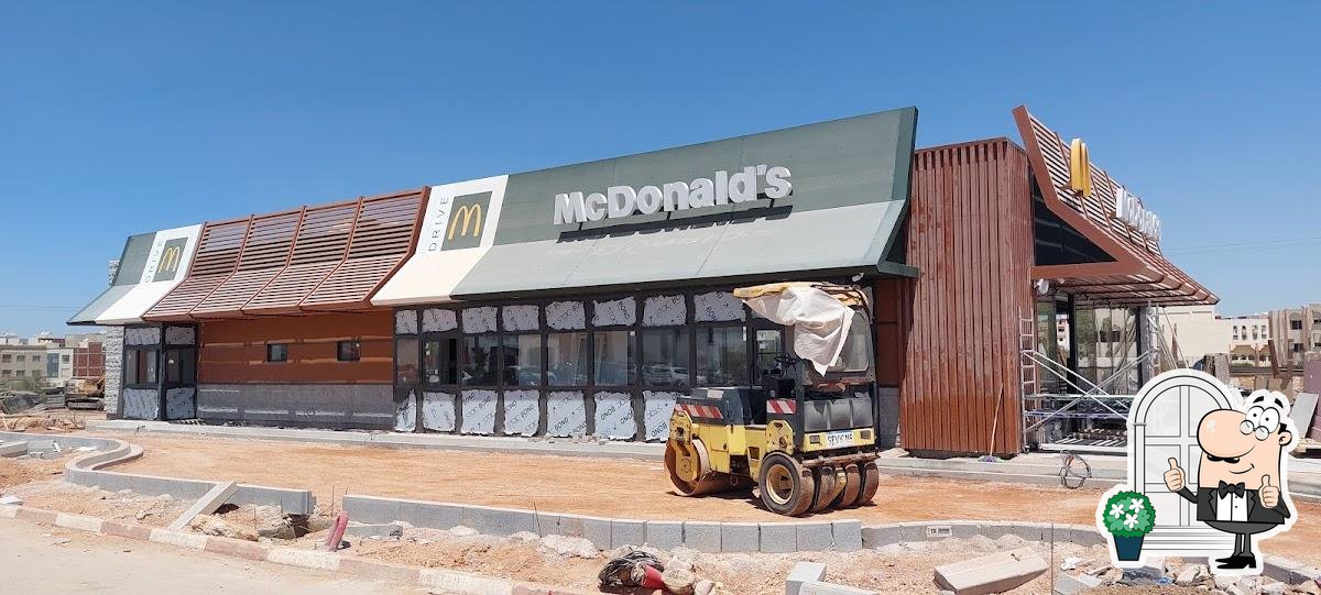 McDonald's restaurant, Meknes, VC49+F7 - Restaurant reviews