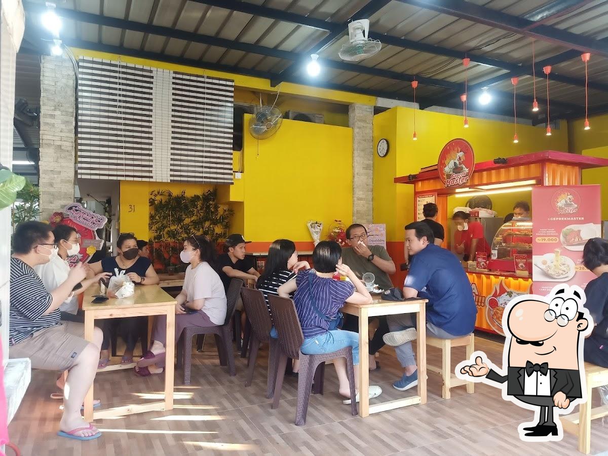 Ayam Geprek Master Cawang restaurant, East Jakarta - Restaurant reviews