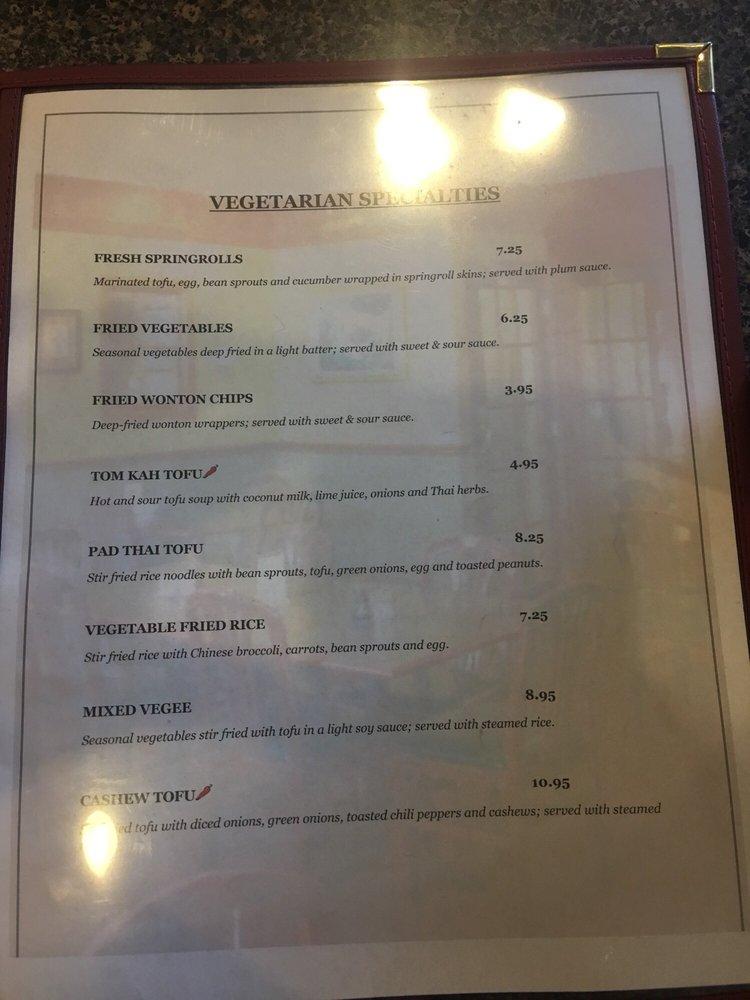 Menu at Garden Bee Thai Eatery restaurant, Northlake