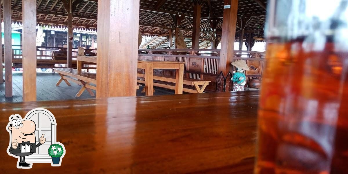 Joglo Tepi Sawah Resto restaurant, Salatiga - Restaurant reviews