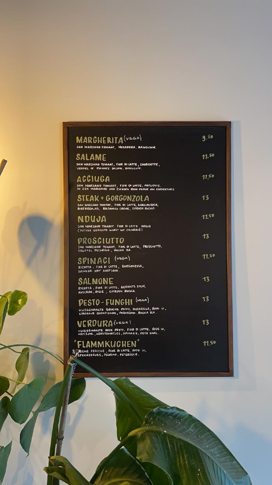 Menu at The Slice of Life, Amstenrade