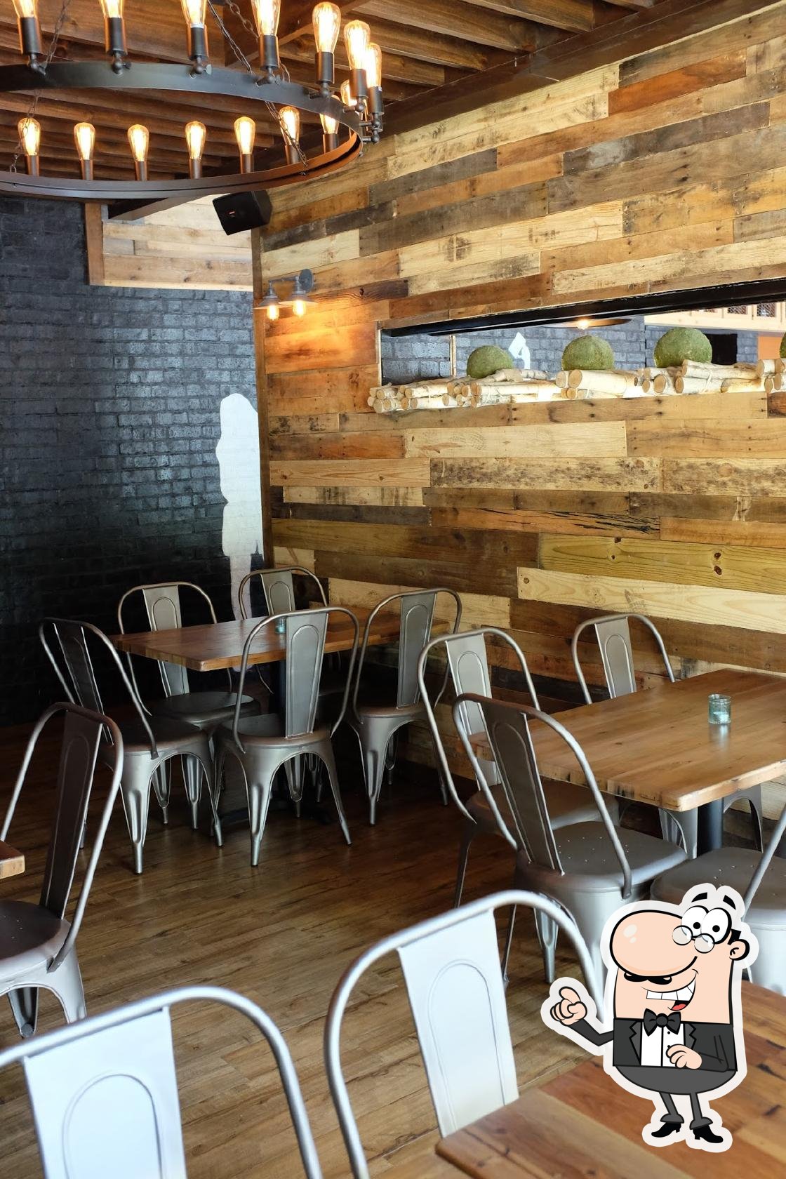 HOBNOB Neighborhood Tavern, Atlanta - Restaurant menu, prices and reviews
