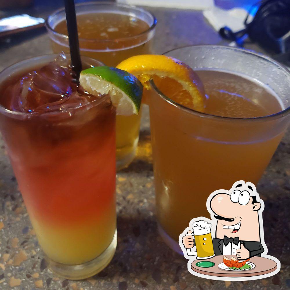 Firefly Lounge in Sacramento - Restaurant menu and reviews