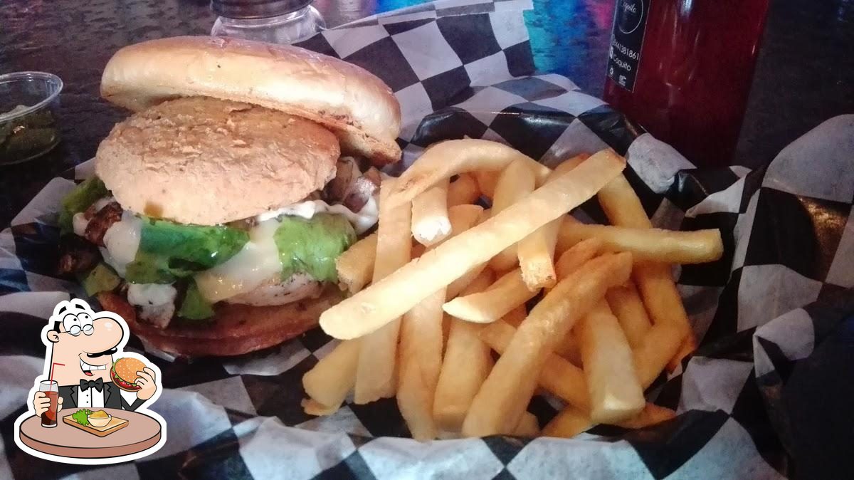 Chester Burger restaurant, Saltillo, Blvd. Emilio Arizpe de la Maza ...