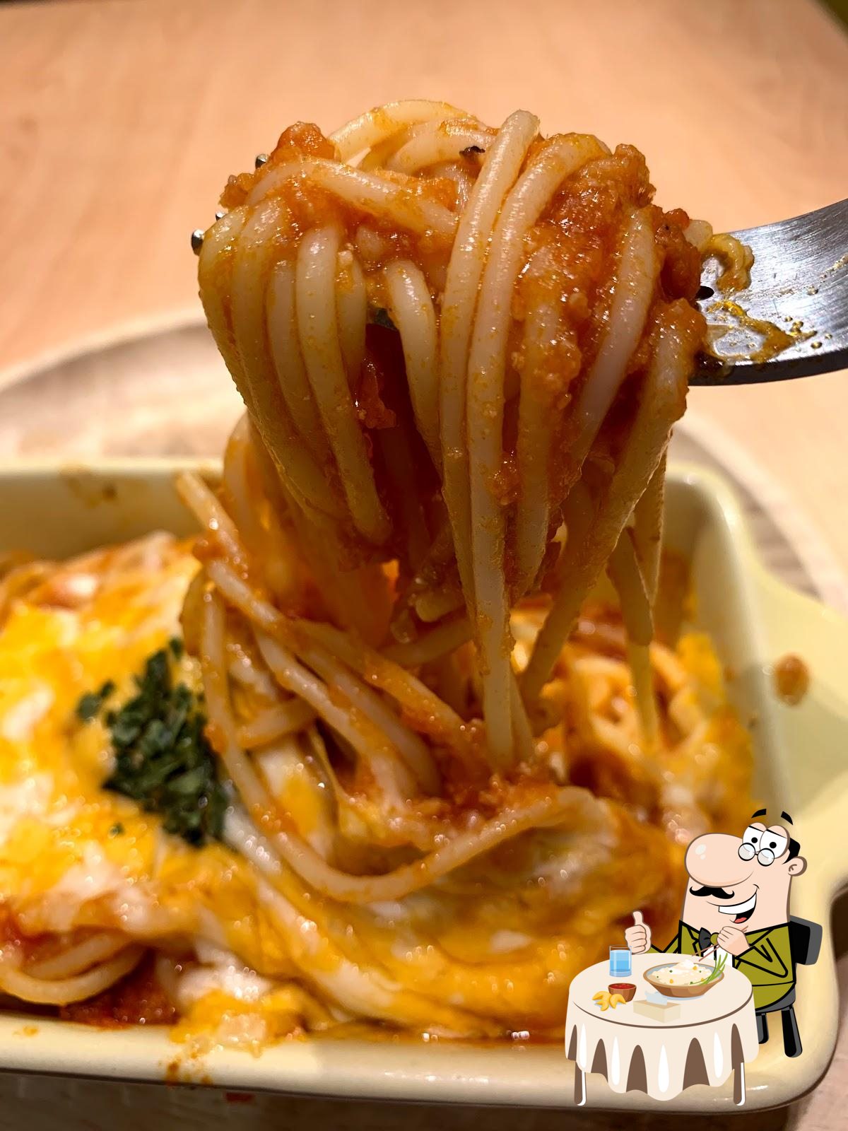 Cow Cow Café desserts, Hong Kong - Restaurant reviews