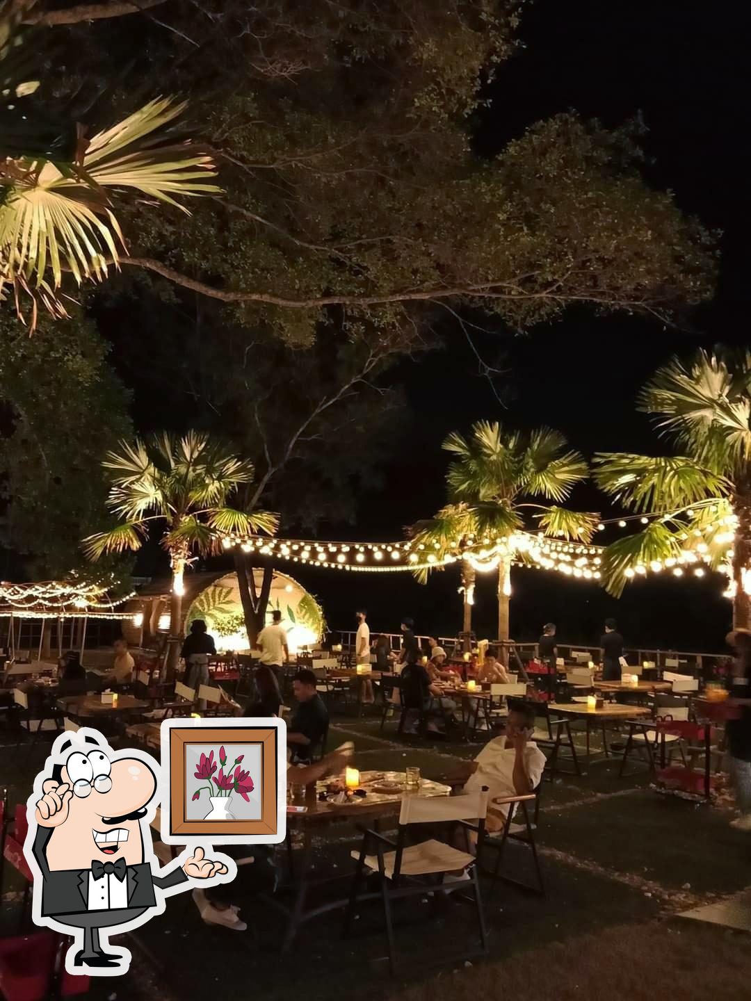 Warm Bar X Phuket, Phuket - Restaurant reviews
