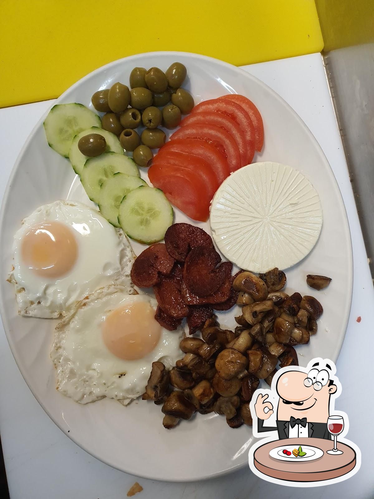 Ela Cafe in London - Restaurant reviews