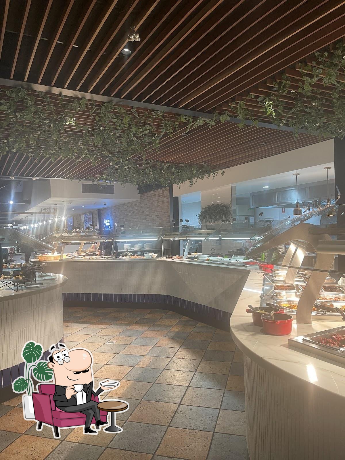 Castello's Pakenham International Buffet Hotel, Pakenham - Restaurant ...