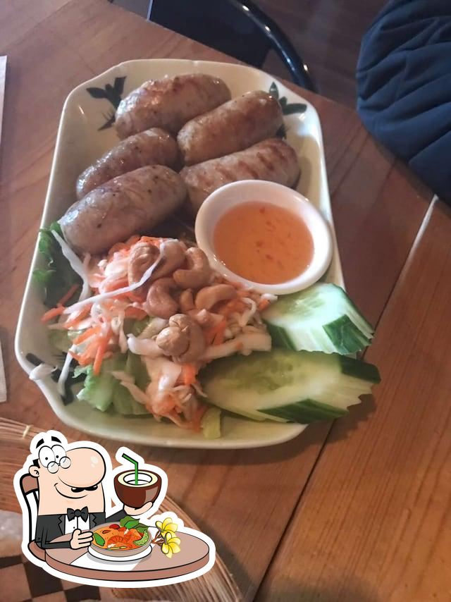 Jatujak, 1744 Victoria Park Ave in Toronto - Restaurant menu and reviews
