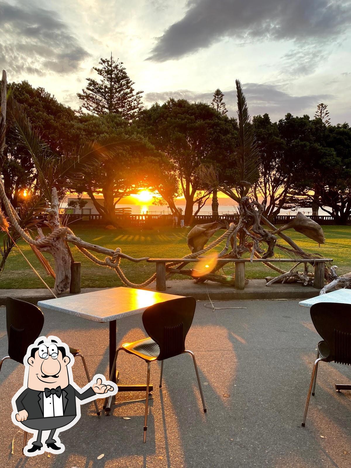 Days Bay Pavilion in Lower Hutt - Restaurant menu and reviews