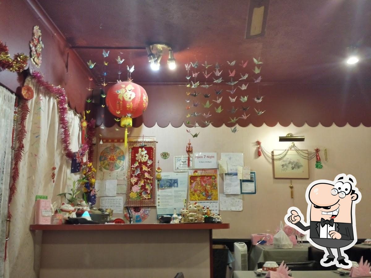 Golden Pine Chinese Restaurant in Palm Beach - Restaurant menu and reviews