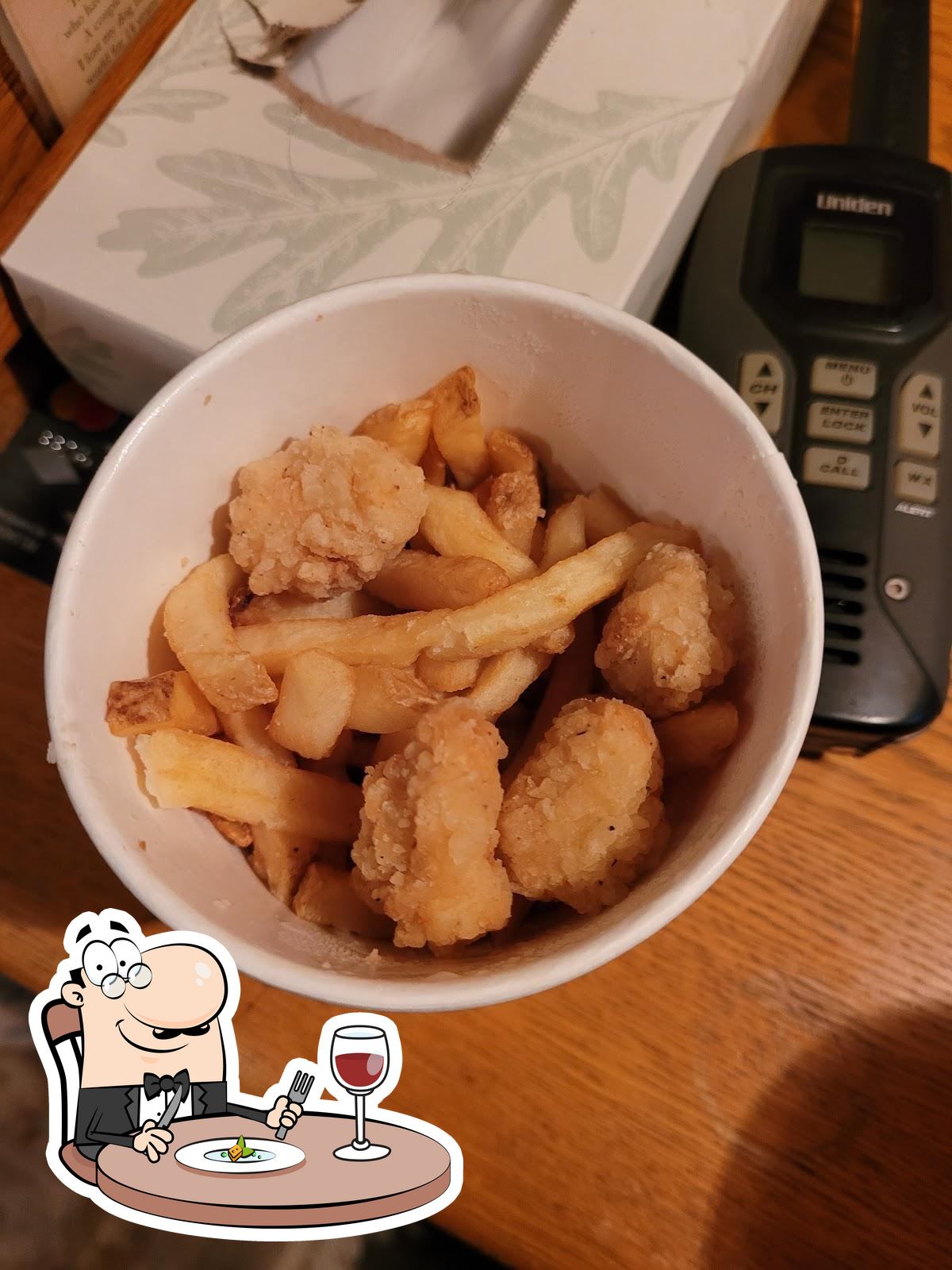 KFC, 2484 Alberni Hwy in Coombs - Restaurant reviews