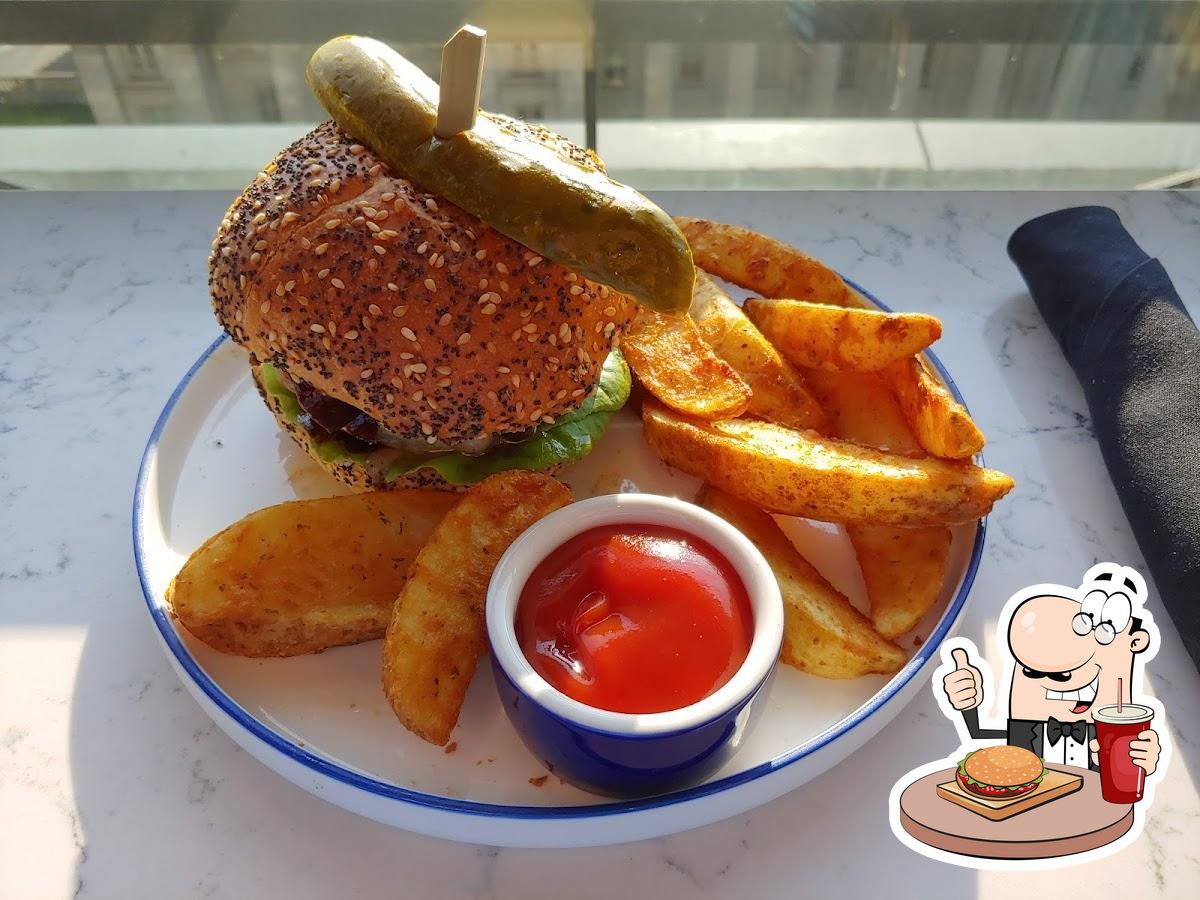 Vue Rooftop in Washington - Restaurant menu and reviews