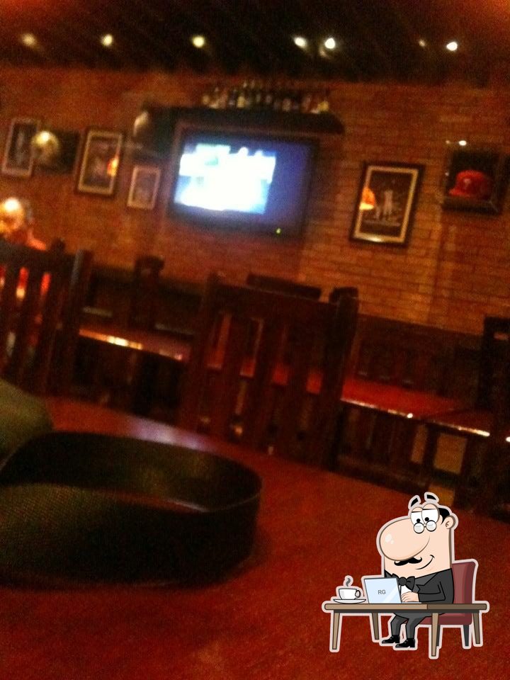 Franks Craft Beers Manila, Pasay - Restaurant menu, prices and reviews