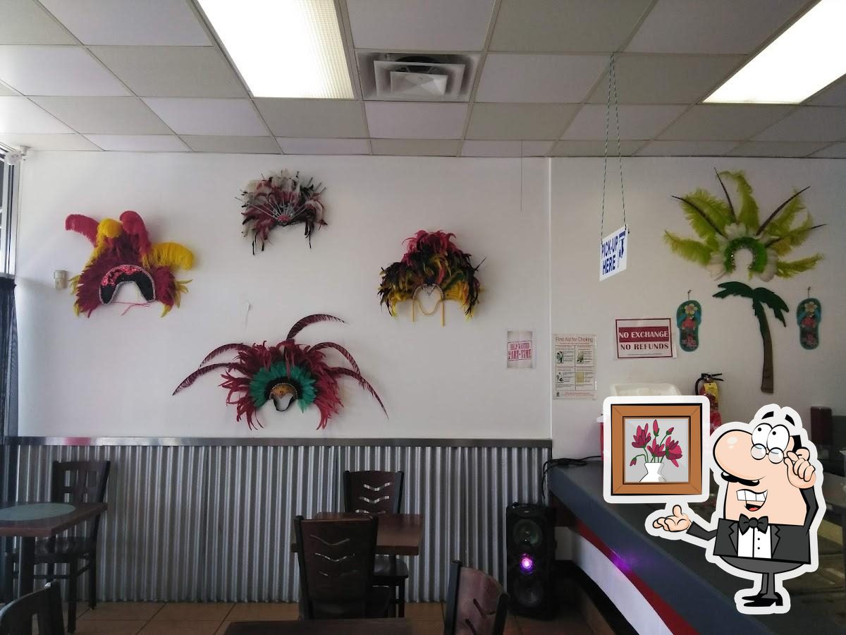 De One Roti Shop in Snellville - Restaurant menu and reviews