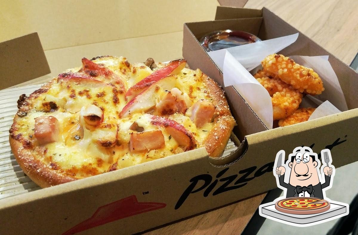 Pizza Hut 1150 restaurant, Bang Kadi, 2G39+XQ6 - Restaurant reviews