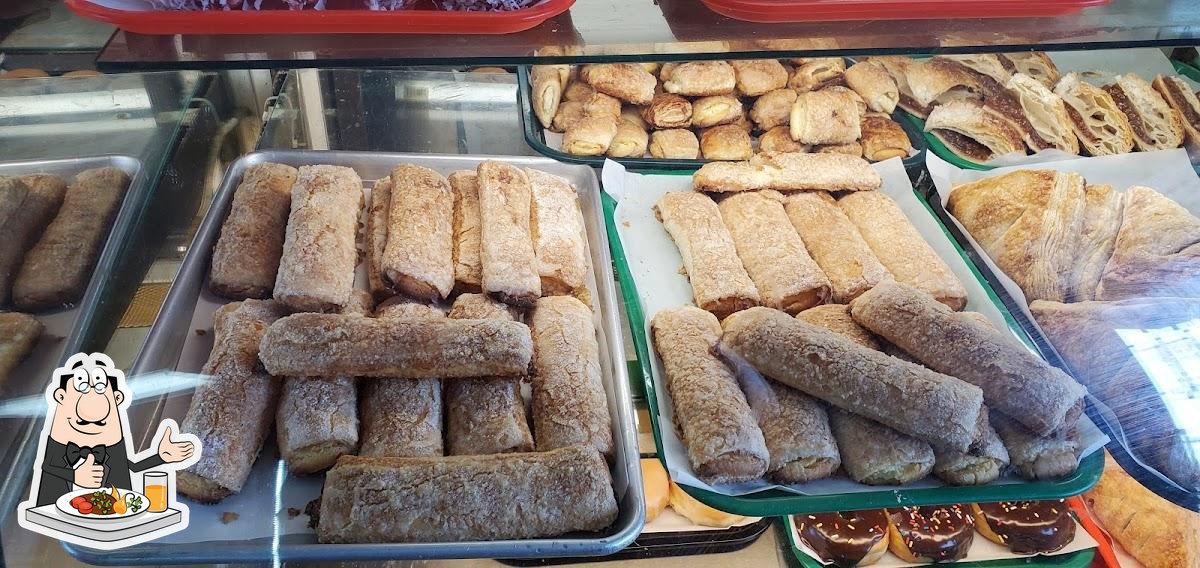 Rainbow Bakery in Lorain - Restaurant menu and reviews