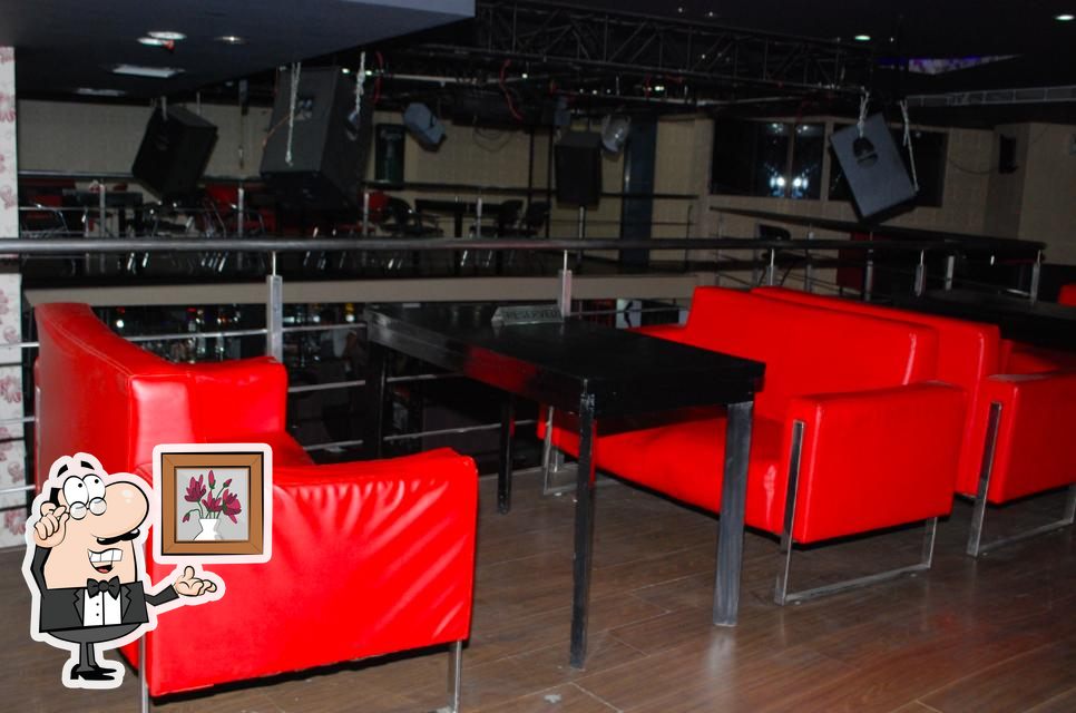 Zero Gravity Disc & Lounge, Gurugram - Restaurant reviews