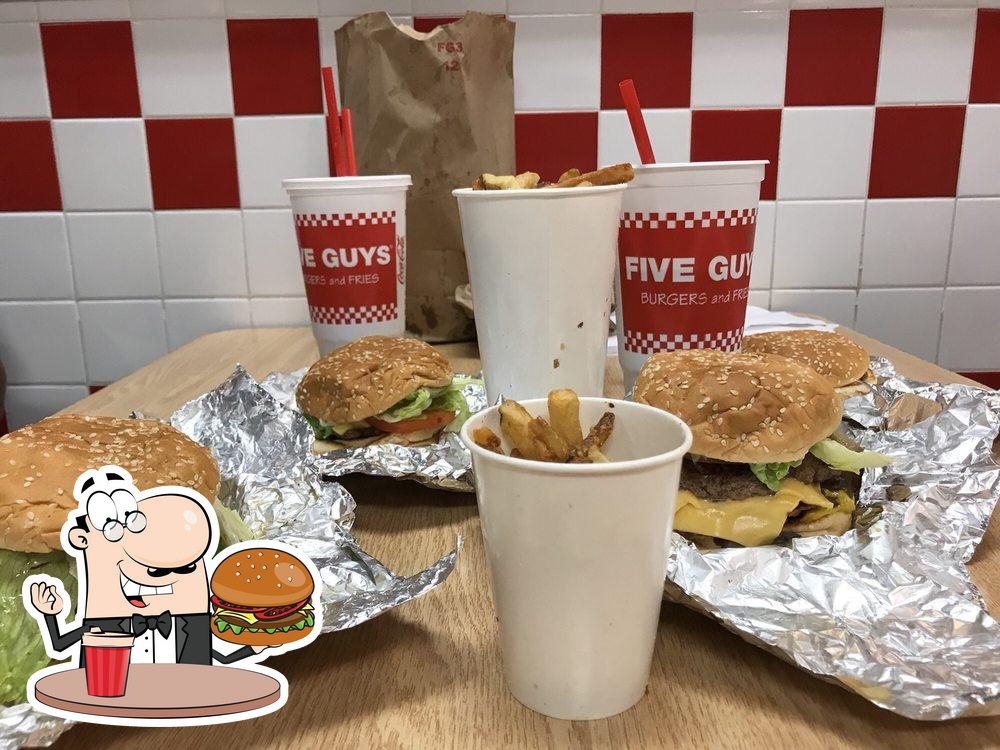 Five Guys, 1410 Pine Ridge Rd in Naples - Restaurant menu and reviews