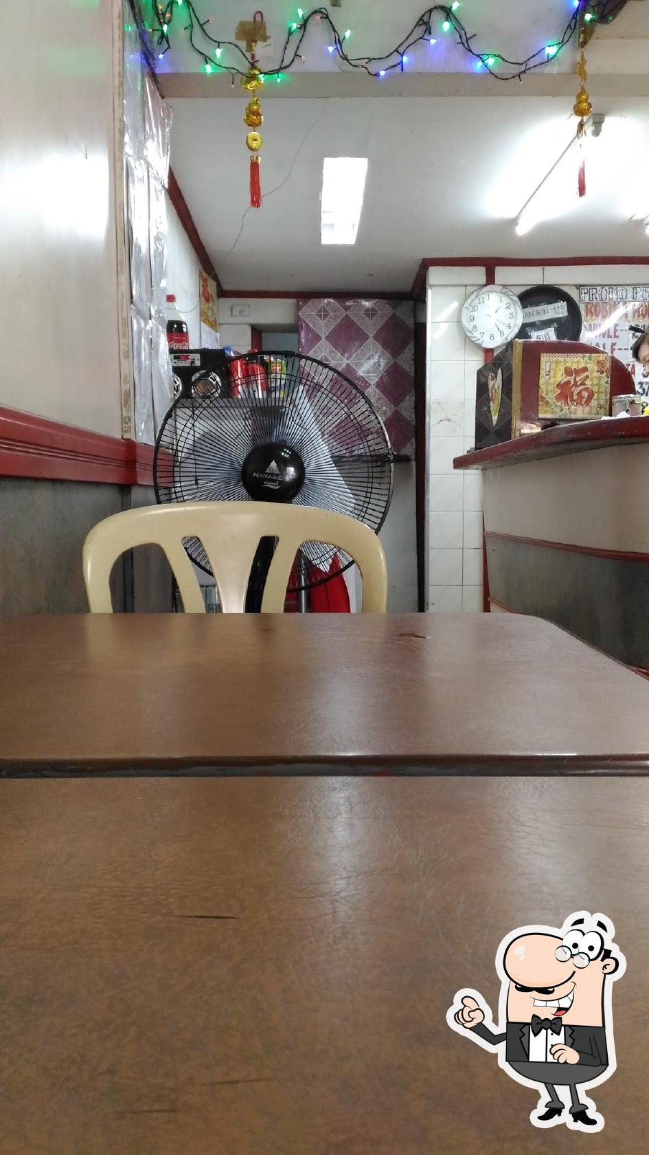 Robina Chicken Munoz restaurant, Quezon City - Restaurant reviews