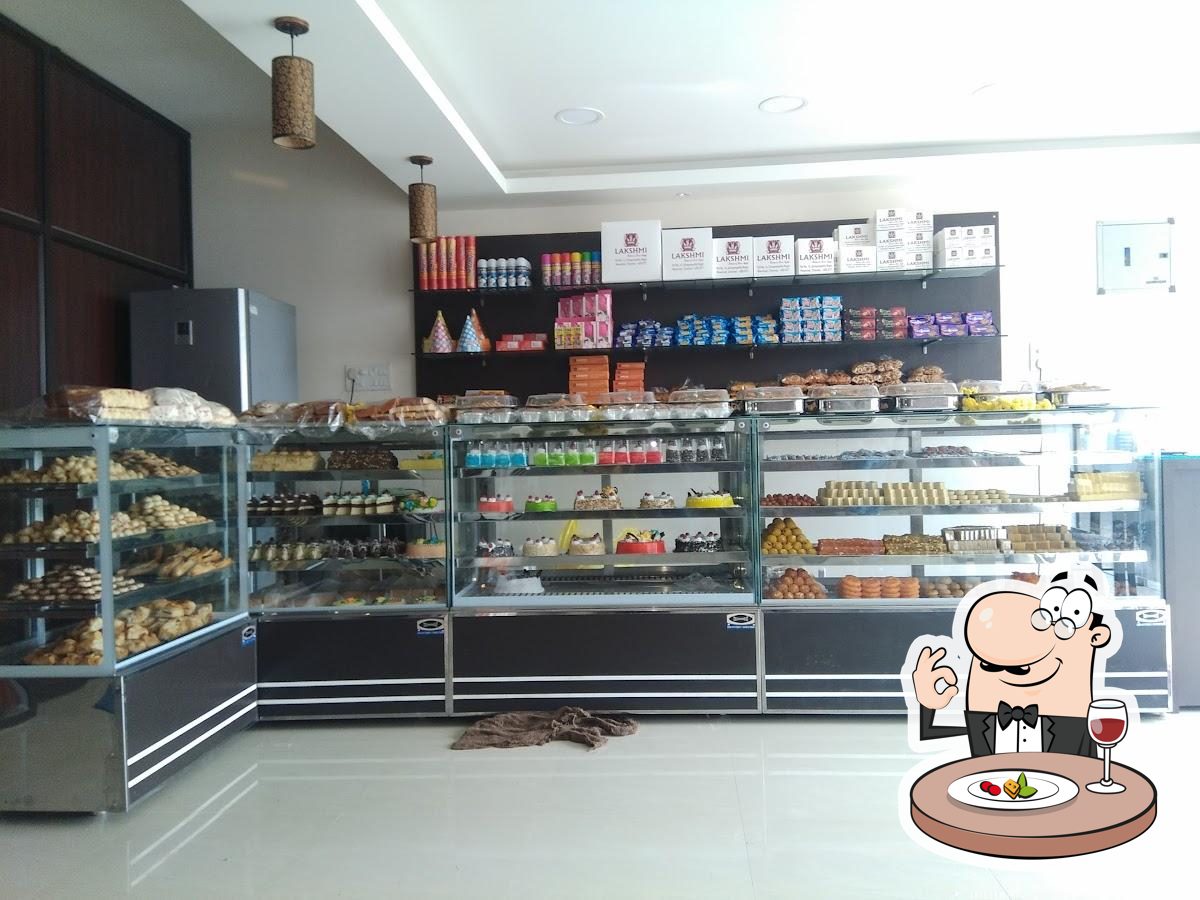 Shree Saravana sweets & bakery, Chennai - Restaurant reviews