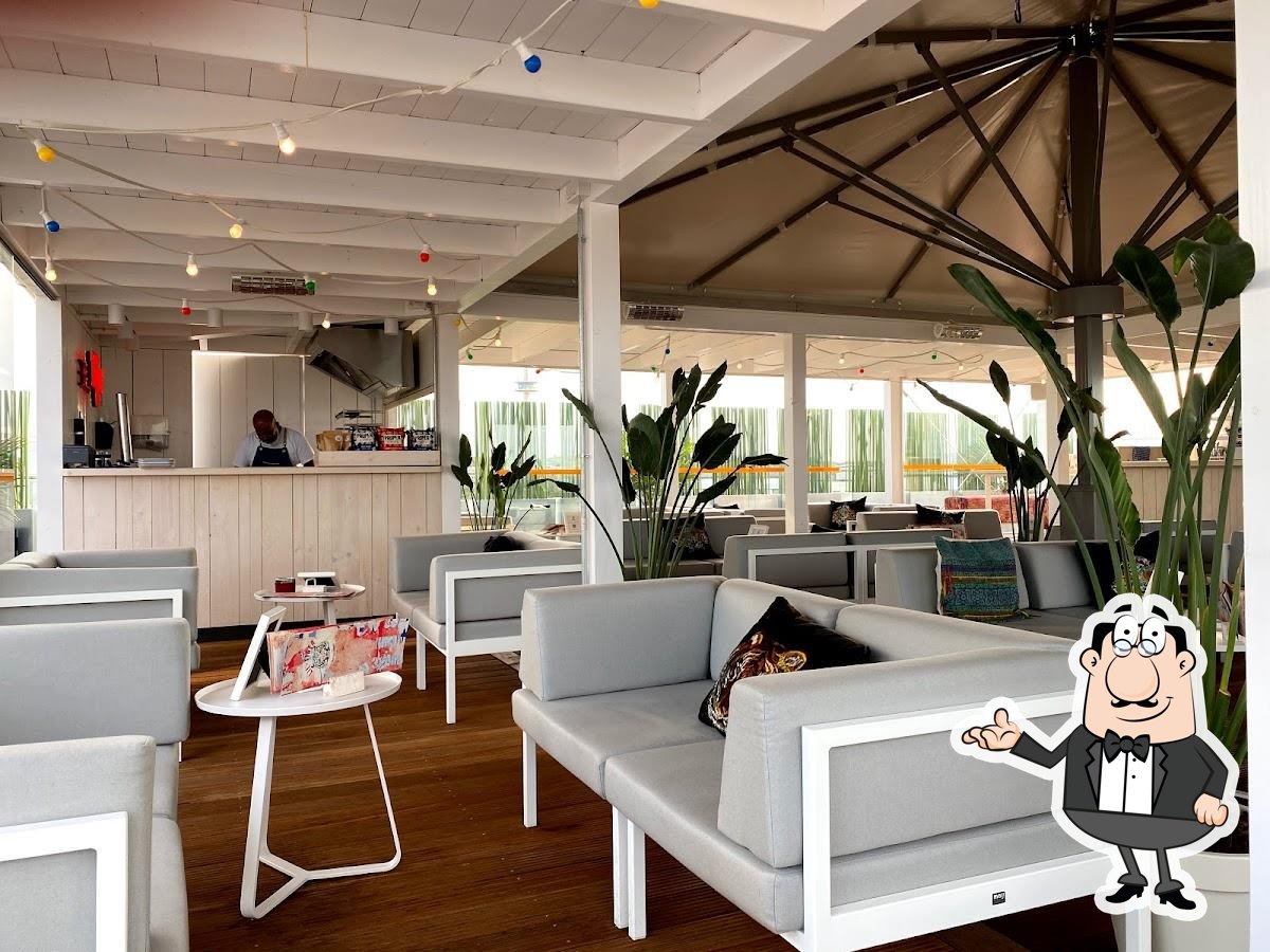 Lil•Tiger Rooftop Terrace, Essen - Speisekarte, Preise und Bewertungen