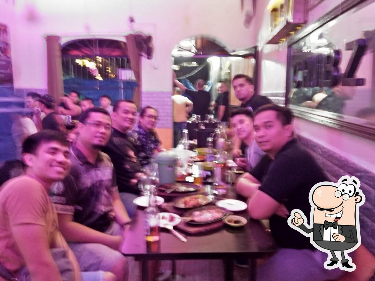 Chibz Restobar, Manila - Restaurant reviews