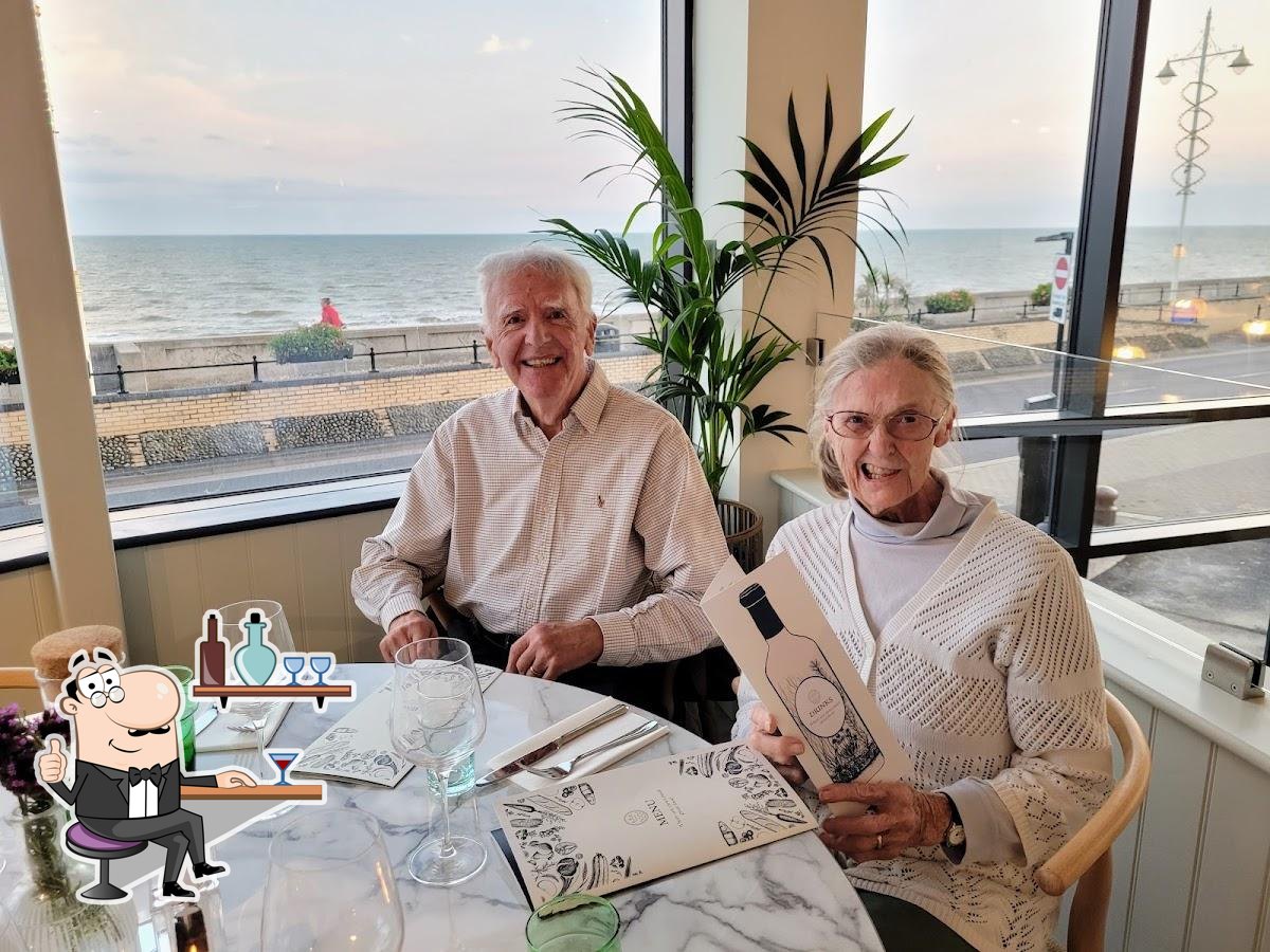 The Landing Place, Bognor Regis - Restaurant menu, prices and reviews