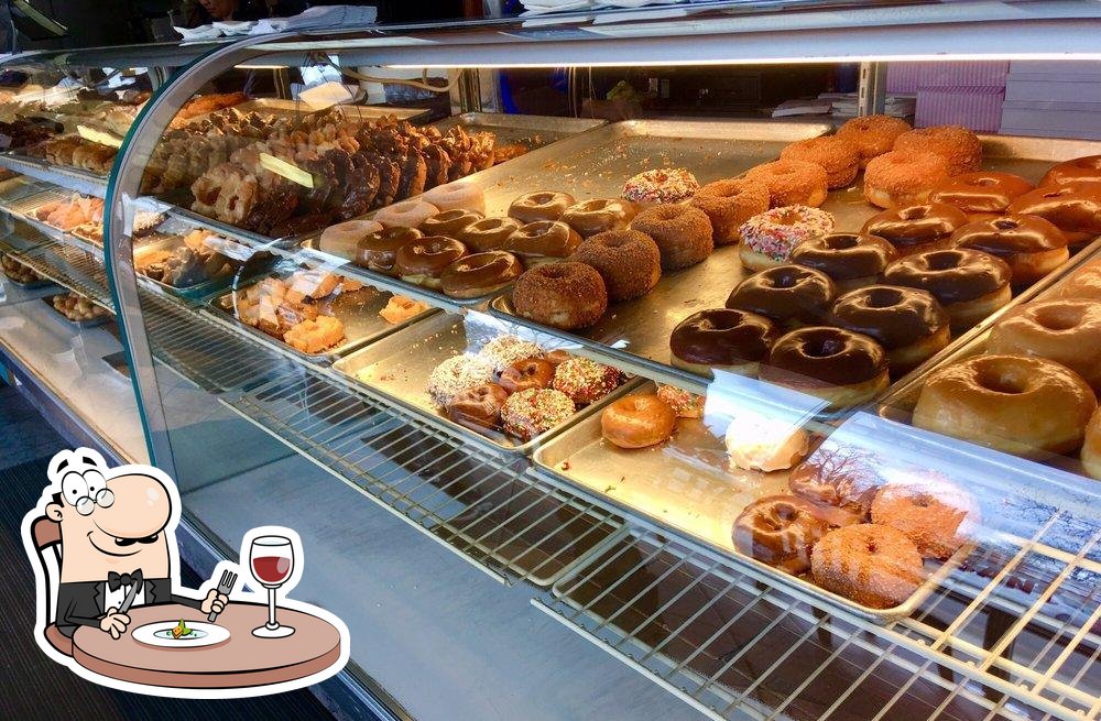 Happy Donuts in Vacaville - Restaurant reviews