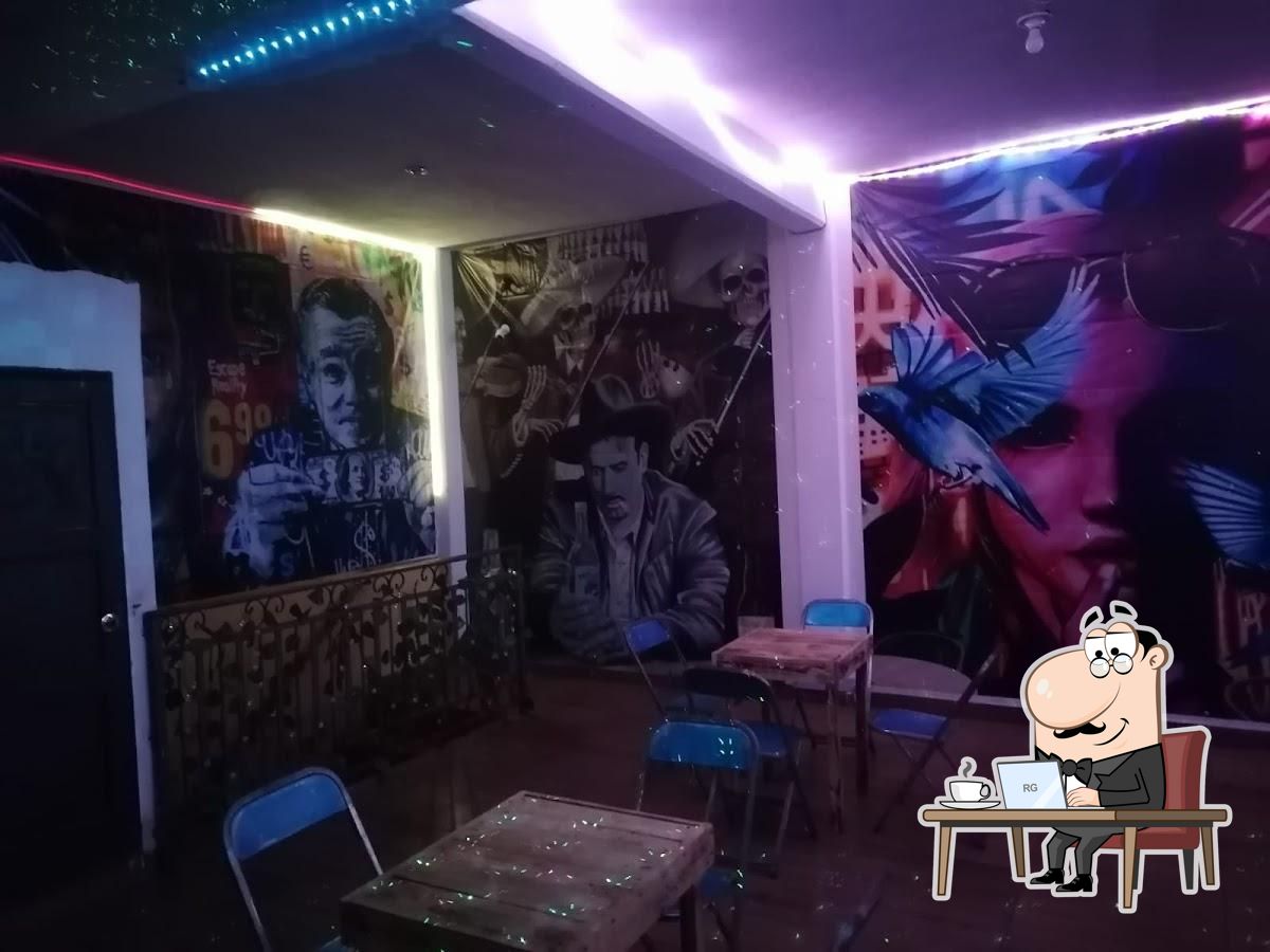 Hércules PUB, Santa María Coatepec - Restaurant reviews